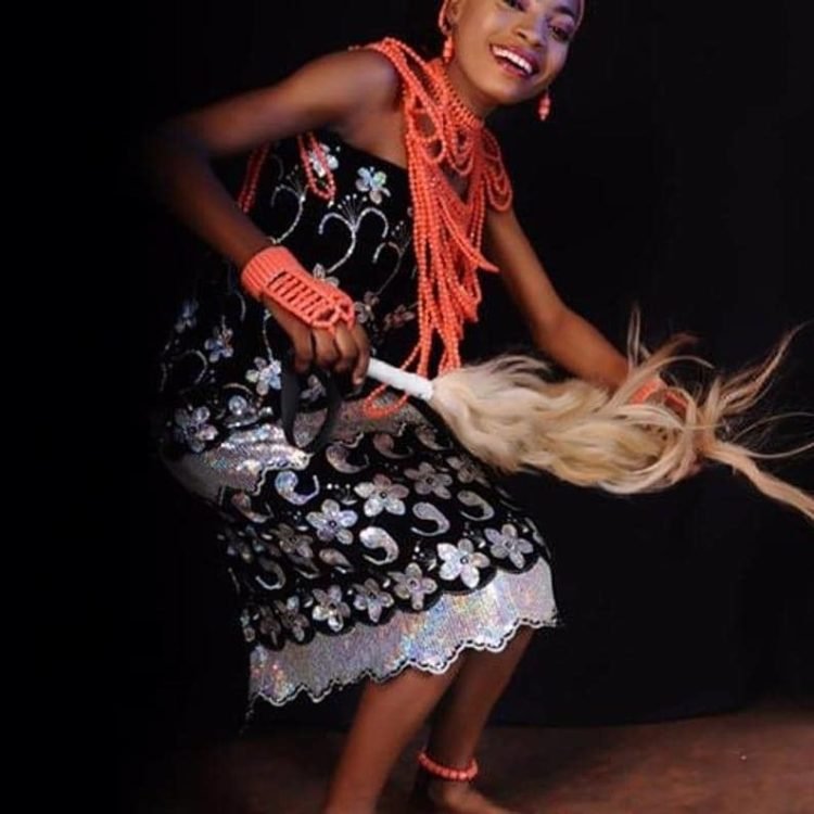 Nigerian Traditional Accessory: Irukere | EveryEvery