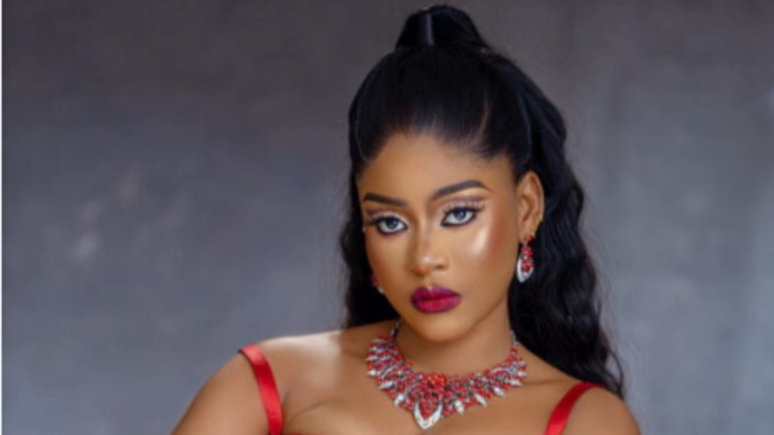 BBNaija Star Phyna Shuts Down Instagram Following Sister’s Tragic Death ...